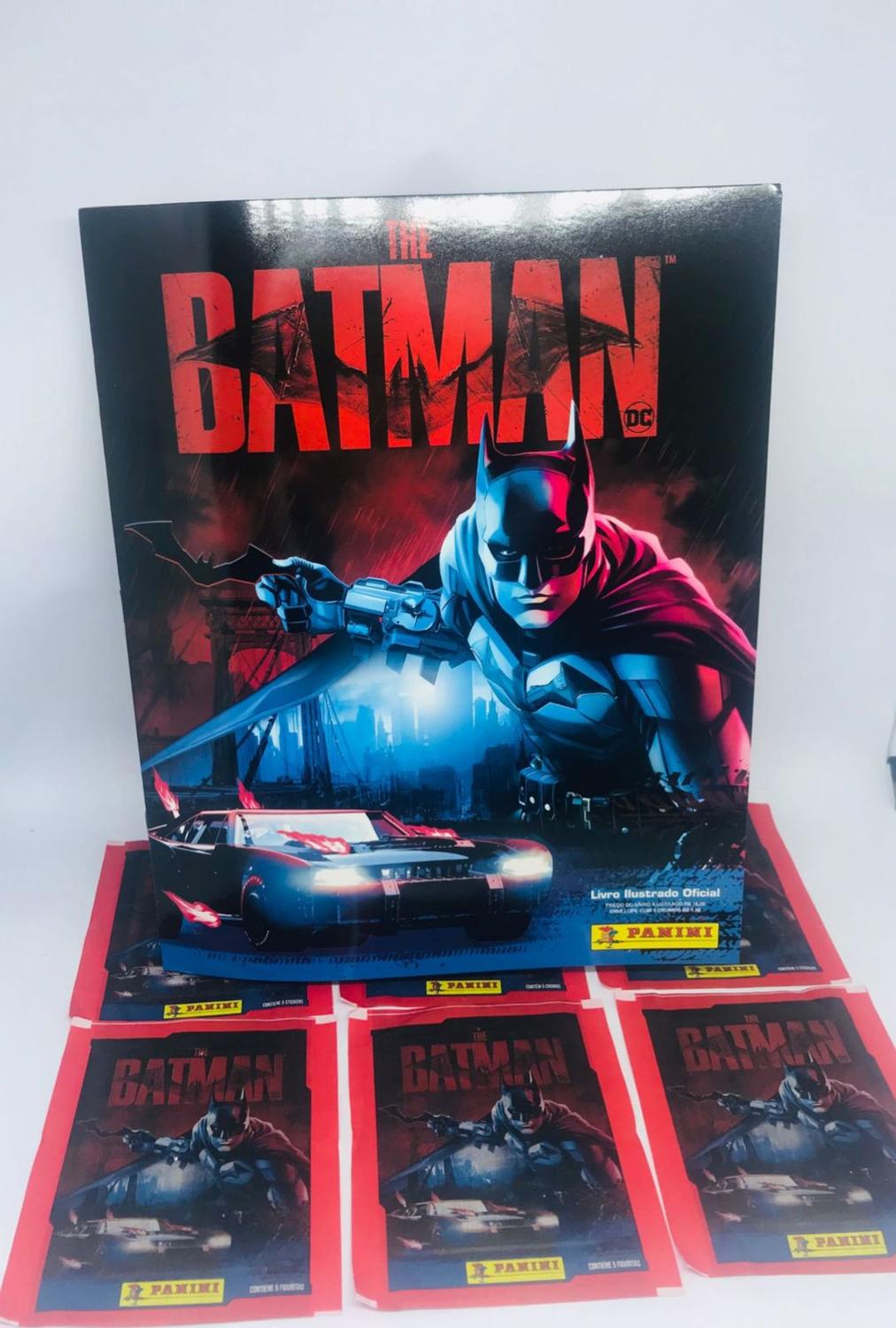 Album Ilustrado Oficial O Batman + 10 Figurinhas - PANINI - Álbum de ...