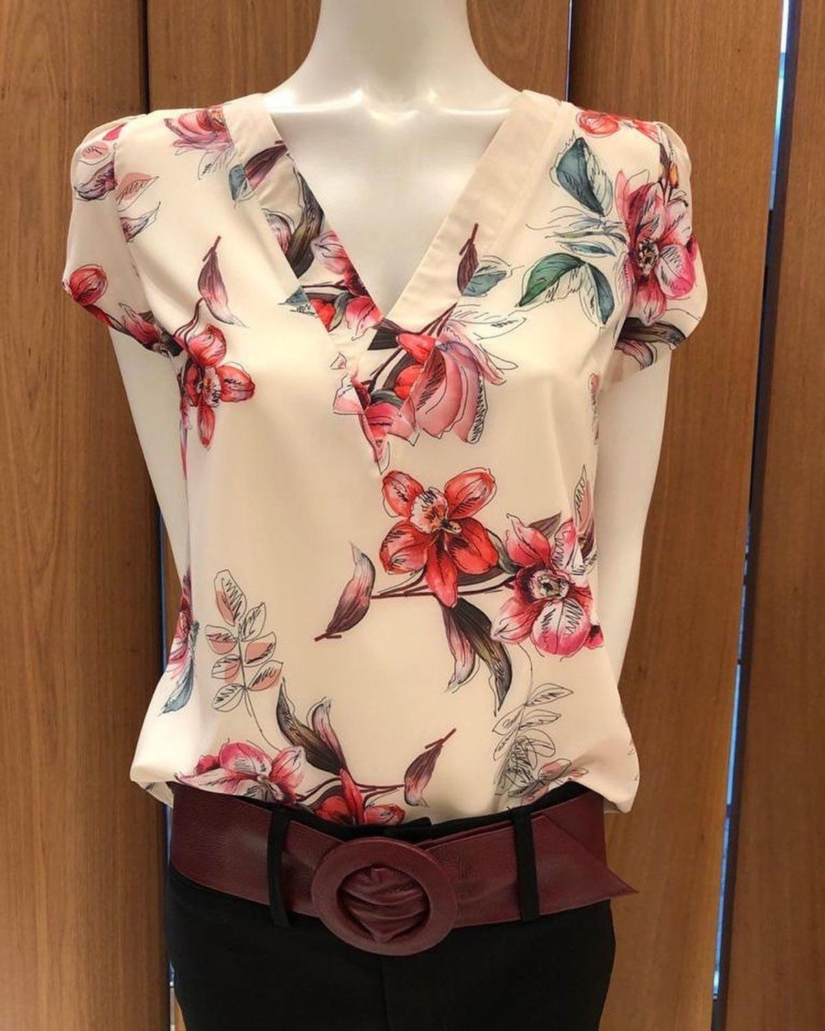 Blusa feminina miss flor - Blusas Femininas - Magazine Luiza