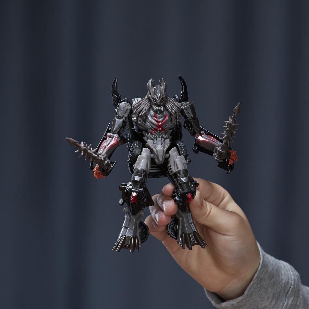 Boneco Transformers Berserker Decepticon Premier Edition - Hasbro ...