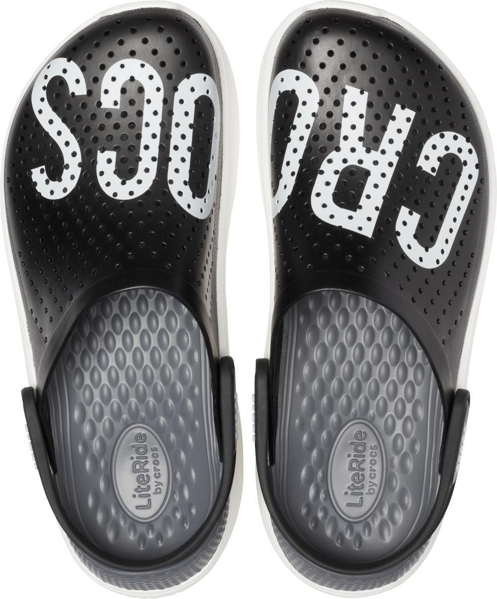 Crocs Literide Logo Mania Clog Black/White - Babuche / Clog Masculino ...