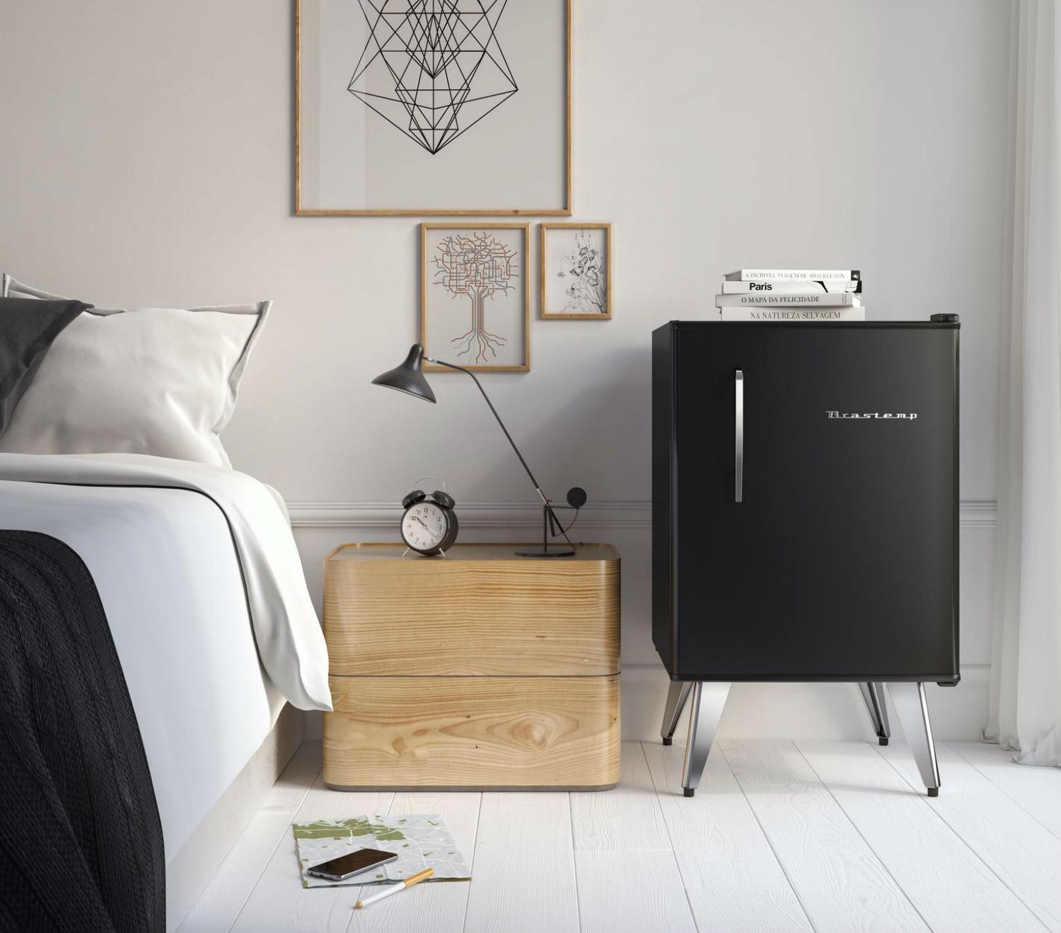 Frigobar Brastemp Retro 76 litros Preto - Frigobar - Magazine Luiza