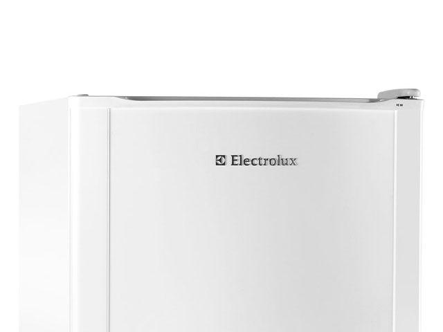 Frigobar Electrolux 79L Porta Reversível RE80