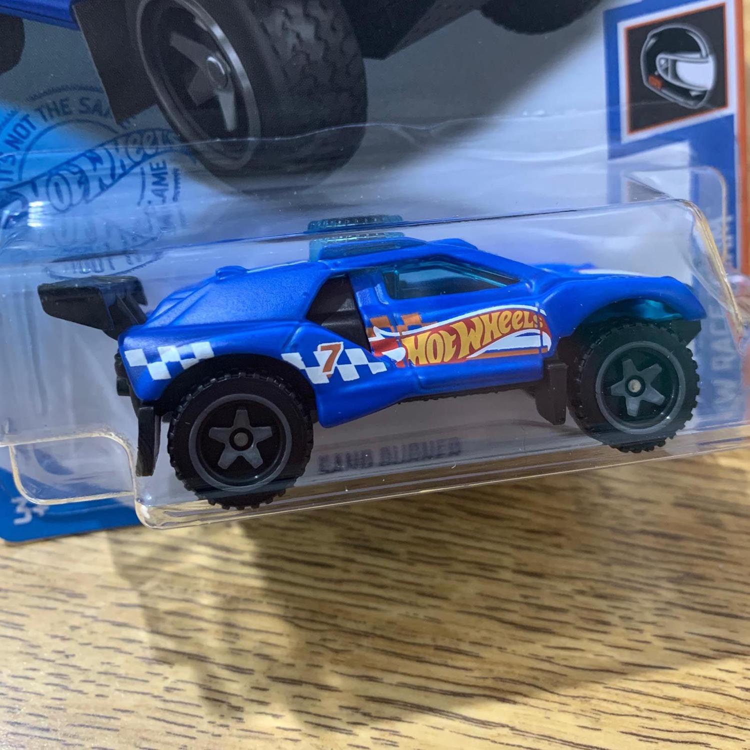 Hot Wheels - Sand Burner - GRX55 - Carrinho de Brinquedo - Magazine Luiza