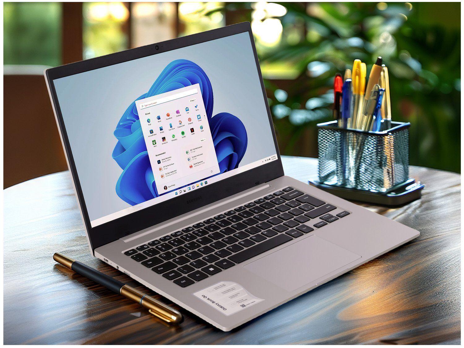 Notebook Samsung Galaxy Book Go Snapdragon 4GB