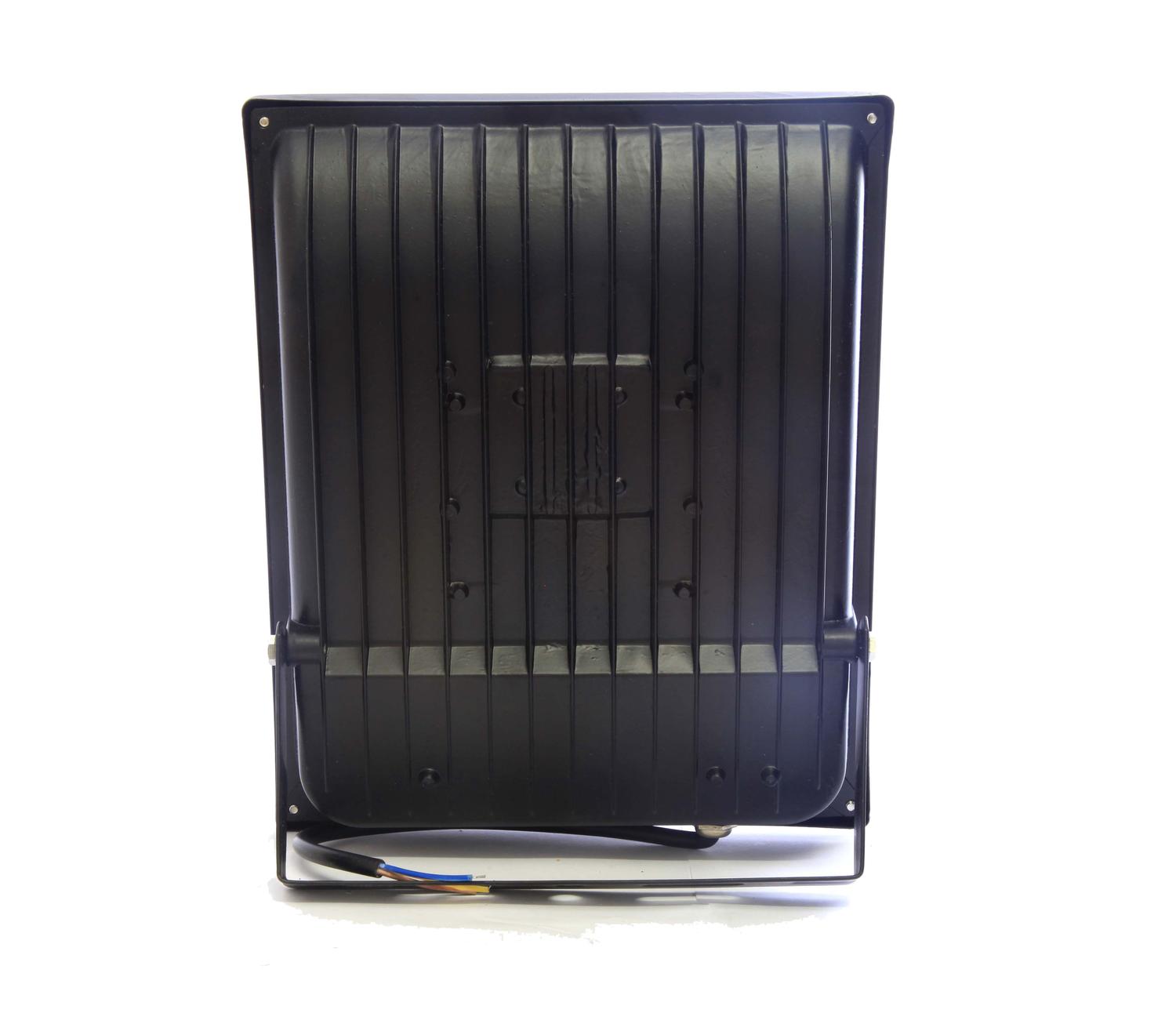 Refletor Led 50W Holofote Maxtel Branco Frio IP66 - Refletor - Magazine ...