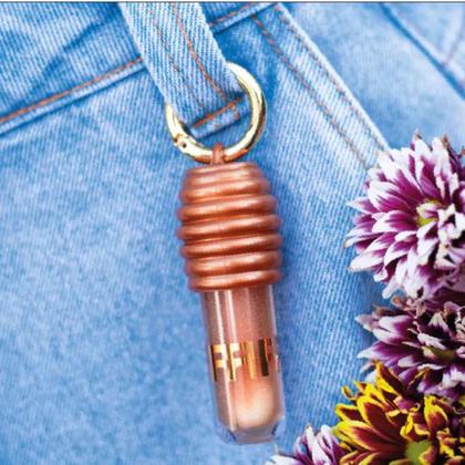 Franciny Ehlke Gloss Liphoney Seu Novo Companheiro Inseparável, Gloss ...