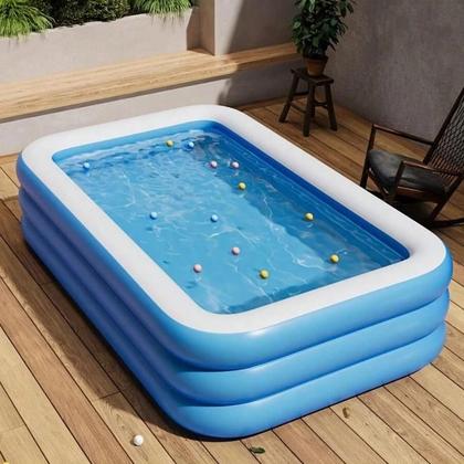 Grande Piscina Inflável Azul E Branca Para Família, Design Quadrado Com ...
