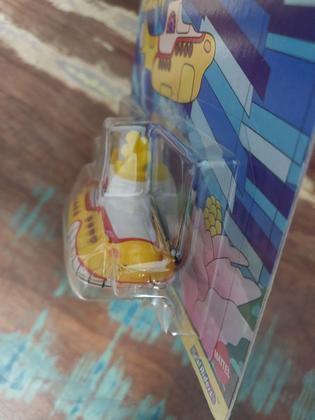 Hot Wheels Premium 2025 The Beatles Yellow Submarine Detalhe ...