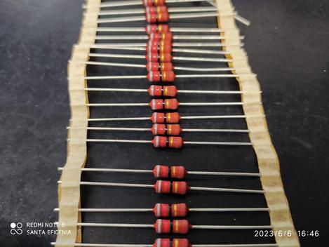 10x Resistor 82r 2w 5% Pr02 - Outros Comércio e Indústria - Magazine Luiza