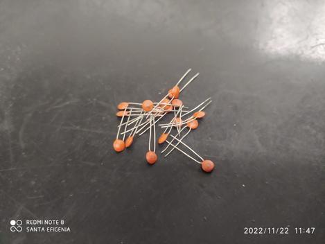 20x Capacitor Ceramico 47pf/50v - Capacitor - Magazine Luiza