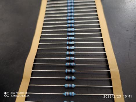 30x Resistor 300k 1/4w 1% - Materiais Elétricos - Magazine Luiza