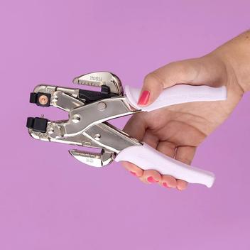 Alicate Aplicador de Ilhós Crop-A-Dile Lilás We R Memory Keepers ...