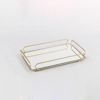 Bandeja Decorativa Ana 20x30cm Dourado - Dani Decorações - Bandejas ...