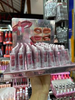 BATOM LIPSTICK ( CORES VARIADAS) - 01 unidade - Cores lindas e ...