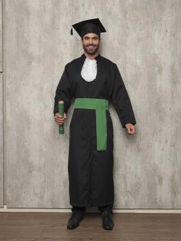 Beca de Formatura Com Capelo e Canudo Kit Completo - Debora Becas ...