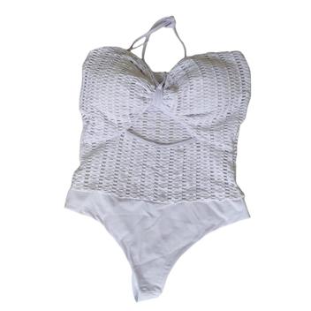 Body Branco Com Amarração No Pescoço E Bojo Nathalia Freitas - CRB ...