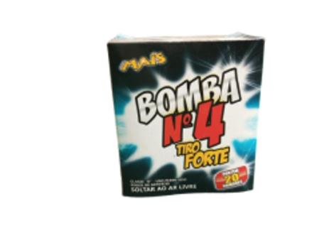 Bomba B4 a bombinha Mais prensada aqui e barulho soltar ao ar livre ...