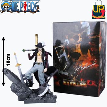 Boneco Premium One Piece - Dracule Mihawk - Action Figure 18cm - Action ...