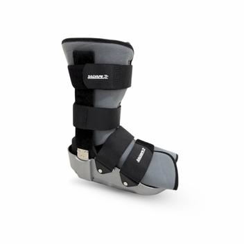 Bota imobilizadora curta robofoot infantil preta 608 - salvape - Bota ...