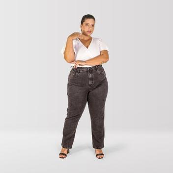 Calça jeans feminina reta plus size preta vintage 46 ao 58 - Rimale ...