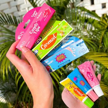 Candy Lips Lip Balm cheiro de Fini Super Poderes Dentadura Bananinha Beijinho - Balas - Magazine ...