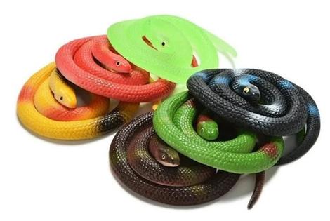 Cobra Borracha Realista Brinquedo Animal Susto Pegadinha - Toys King ...