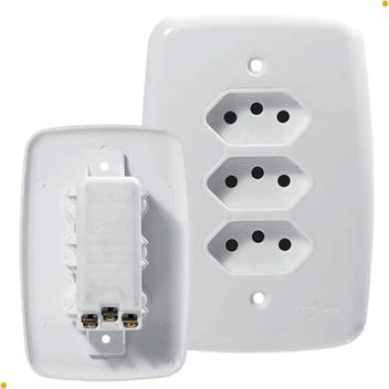Conjunto Tomada Tripla 10A Pluzie Linha Ideale Fácil 3 Pinos Bivolt ...