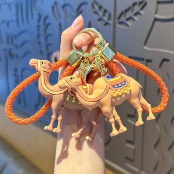 Desenhos animados Lucky Camel Doll Chaveiro para Casais, Chaveiro ...