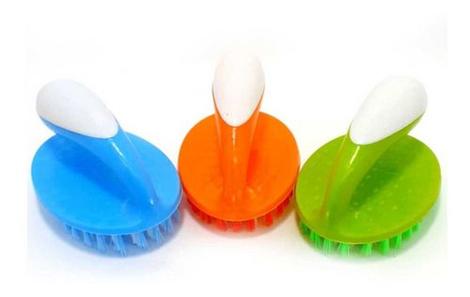 Escova Multiuso Lavar Roupas Com Cabo De Plástico - Art hoouse - Escova ...