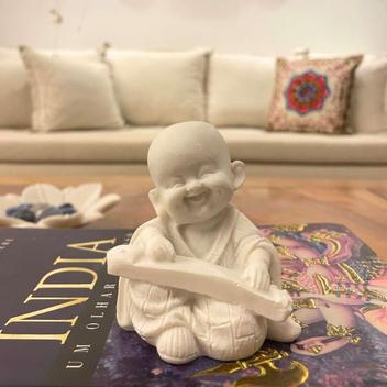 Escultura Mini Monge Músico Com Harpa De Pó De Mármore 7Cm - Estrela D ...