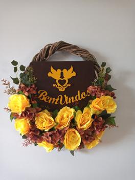 Guirlanda floral e enfeite de porta bem vindos 50x40cm - Tânia ...