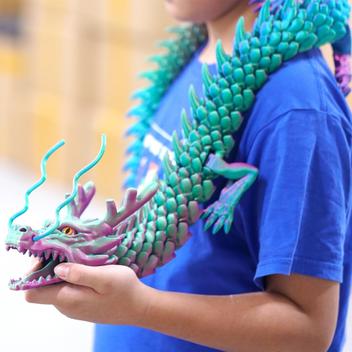 Junta flexível super grande modelo de dragão impressa em 3D de 120 cm ...