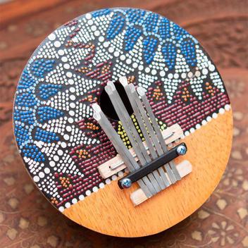 Kalimba Dots Pintada À Mão Importada De Bali - Balisun - Instrumentos ...