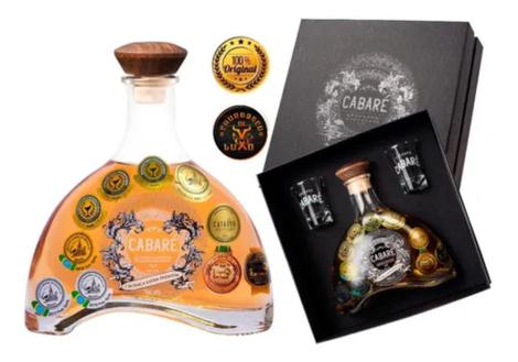 Kit Cachaca Cabare Premium 15 Anos Caixa Presente Copos - Cachaça ...