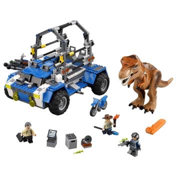 Kit LEGO Jurassic World T. Rex Tracker 75918 - Construção e Ação ...