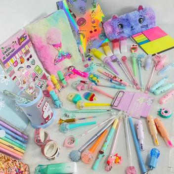 Kit Papelaria Fofa Kawaii 15 Minos Com Caderno Pelucia - Pelúcia ...