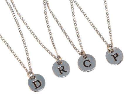 Kit Revenda 4 Colares Inicial Amigas Lembrancinha Níquel - Milena ...