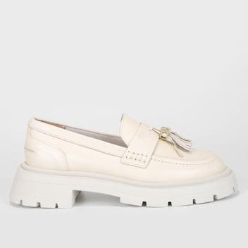 Loafer Couro Santa Lolla Barbicacho Tratorado Feminino - Loafer ...