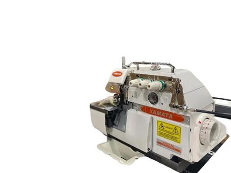 Máquina de Costura Industrial Overlock c/ Embutidor - Yamata - Máquina ...