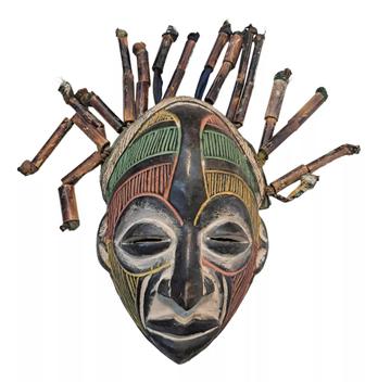 Máscara Africana De Madeira - Etnia Chokwe Angola - Anos Dourados ...