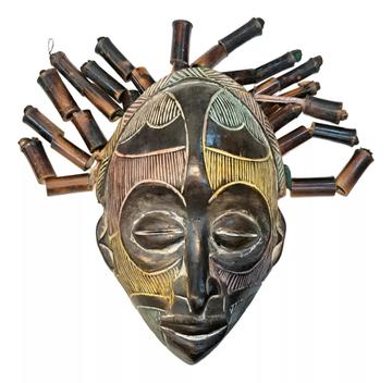 Máscara Africana De Madeira - Etnia Chokwe Angola - Anos Dourados ...