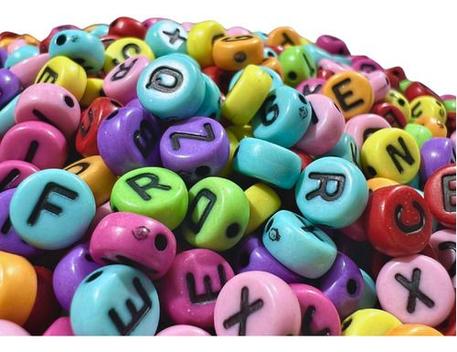 Miçanga Letras Alfabeto Leitosa Redonda Lindas 500g Atacado - omega ...