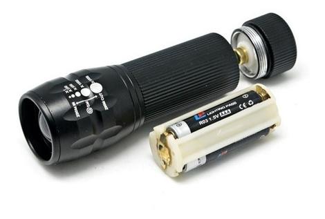 Mini Lanterna Super Potente Led D-20 C/ Zoom 2000 - FLASHLIGHT ...
