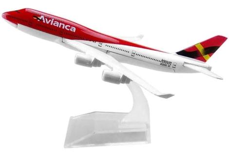 Miniatura Aviao Boeing 747 Avianca Aeronave Comercial - Airplane Model ...