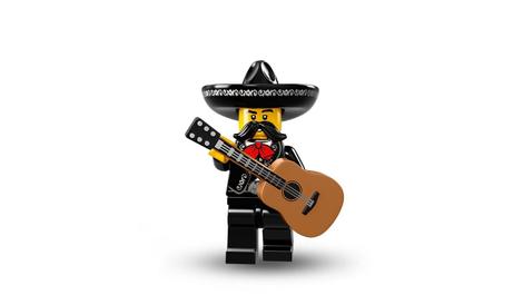 Minifigura LEGO Colecionável Série 16 - Cantor Mariachi Mexicano (71013 ...