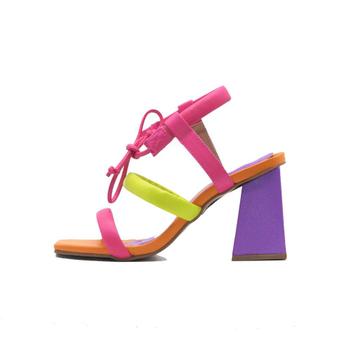 Sandalia Salto Triangular Tiras Coloridas Feminina de Amarrar no ...