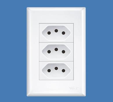Tomada Tripla Padrao Fame 2p+T 10a Ref.3267 - Interruptores - Magazine ...