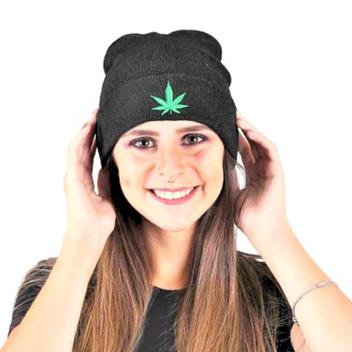Touca Gorro Lã Bordado Folha Reggae Blogueira Tumblr Inverno - Boutique ...