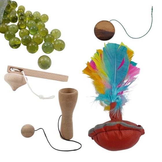 1 Peteca Couro 12cm 1 Bilboque Americano 1 Ioio 10 Bolinha de Gude e 1 ...