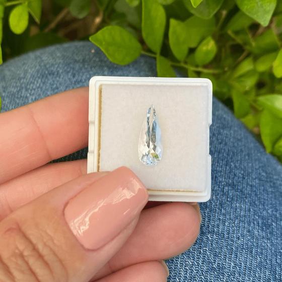 Berilo Incolor 1,52ct (1) - ENE2ESE - Brinco - Magazine Luiza